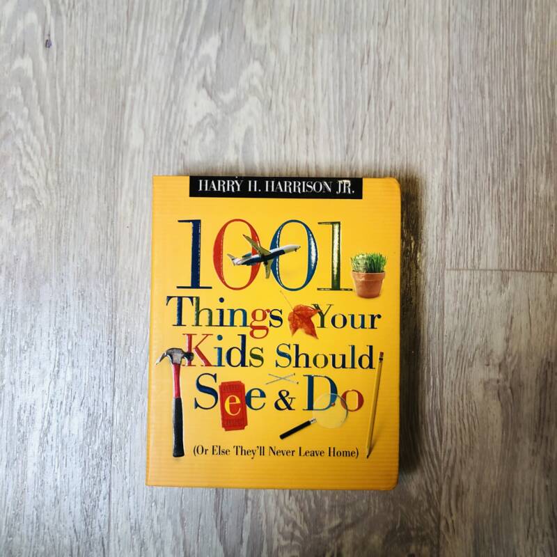 1001 things your kids should see & do - Kuwait Bazar Books